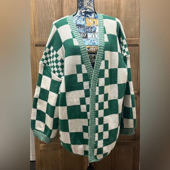 jen & co. | Sweaters | Nwt Jen Co Green And White Checkered Cardigan ...